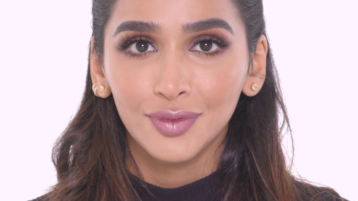 Artistry - Video - The Hala | MAC Cosmetics Artistry - Video - The Hala | MAC Cosmetics